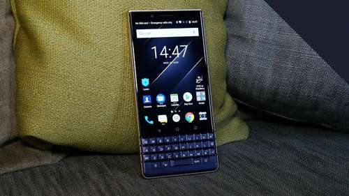 So sánh BlackBerry KEY2 LE và KEYone: Những lựa chọn BlackBerry tầm trung
